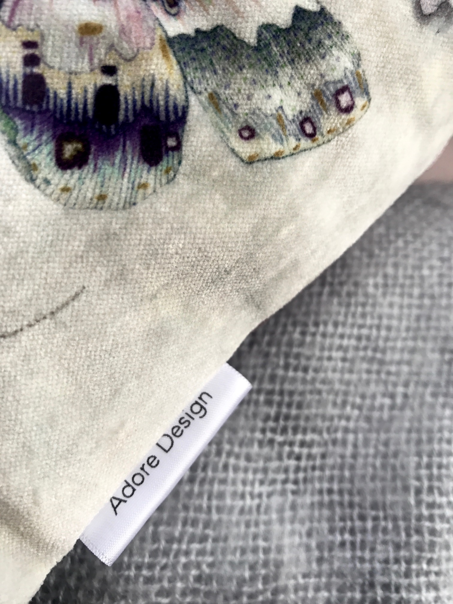 Adore Design by Lucie